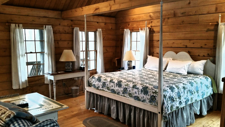10 Romantic Wintery Lodges in Ohio to Escape to This Season