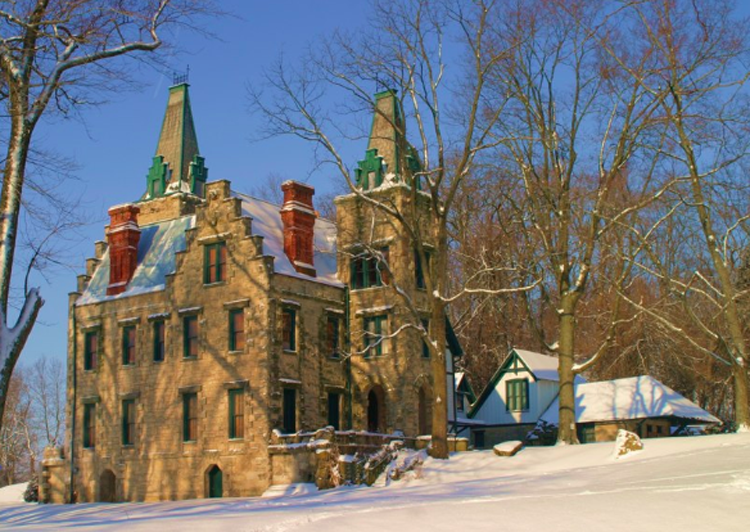 14 of Ohio's Coolest Castles and the Fascinating Stories Behind Them